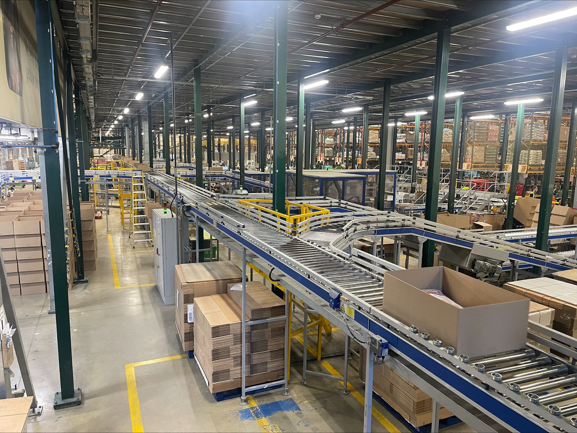 How do dynamic rules-based algorithms optimise your warehouse? How do dynamic rules-based algorithms optimise your warehouse?